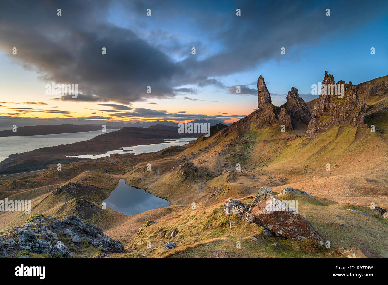 Stunning rock formations in hi-res stock photography and images - Alamy