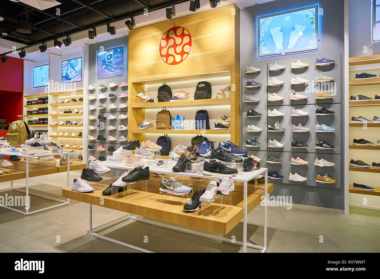 Superstep hi-res stock photography and images - Alamy