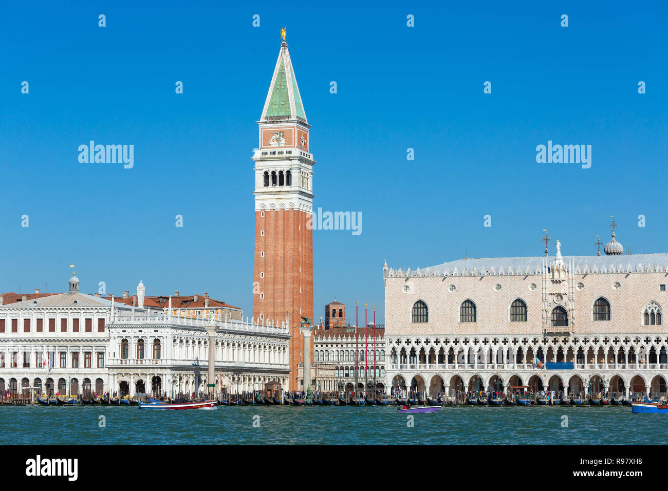 San marco building hi-res stock photography and images - Alamy
