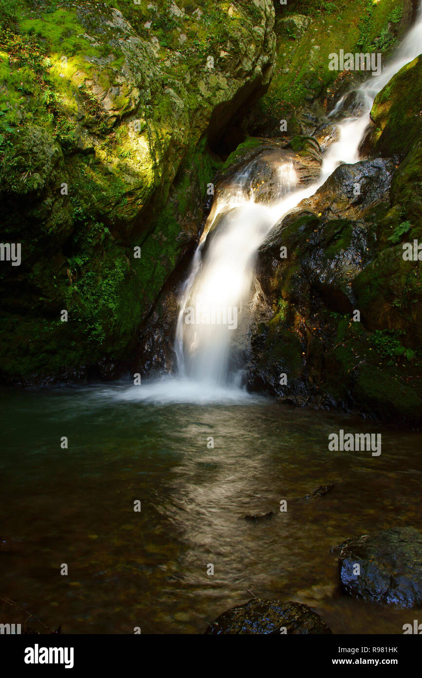 Umenokitodoro waterfall hi-res stock photography and images - Alamy