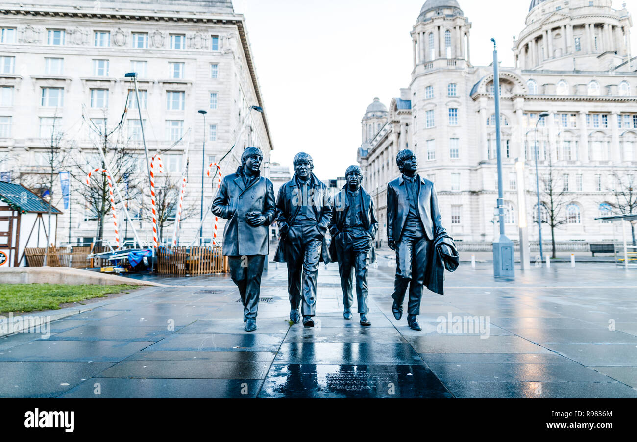 The beatles statue in liverpool hi-res stock photography and images - Alamy