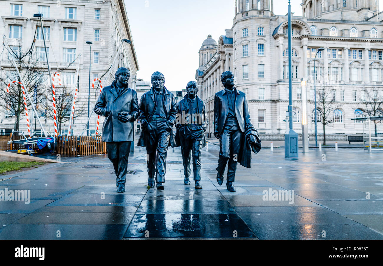 The beatles statue in liverpool hi-res stock photography and images - Alamy