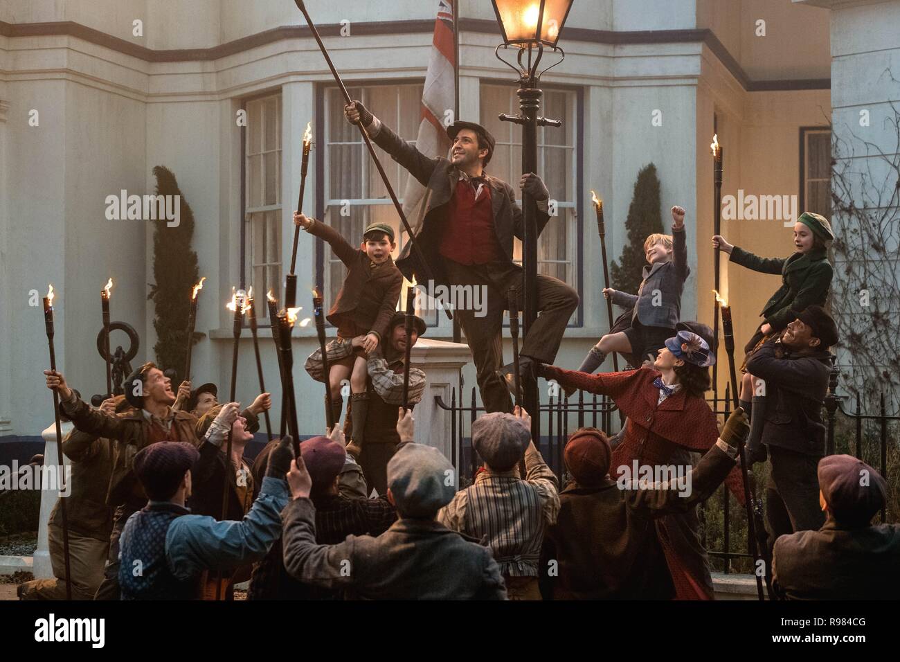 Original film title: MARY POPPINS RETURNS. English title: MARY POPPINS ...