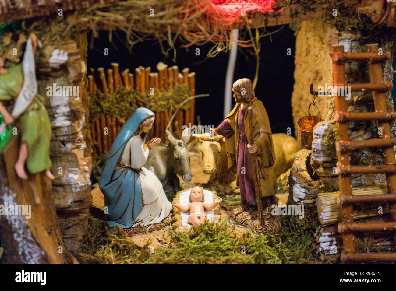A representation of the Nativity with the statues Stock Photo - Alamy