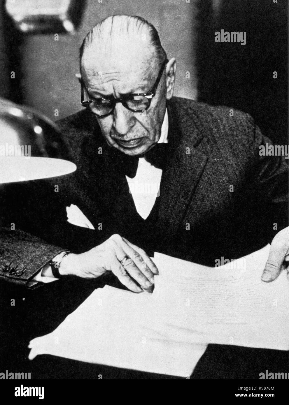 Igor stravinsky russian composer Black and White Stock Photos & Images ...