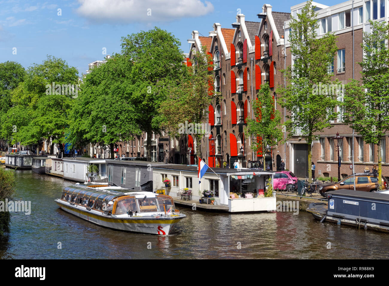 Cruise boat on prinsengracht hi-res stock photography and images - Alamy