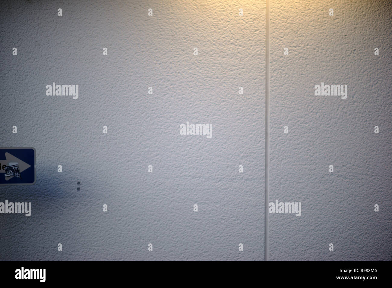 Scattered beam hi-res stock photography and images - Alamy