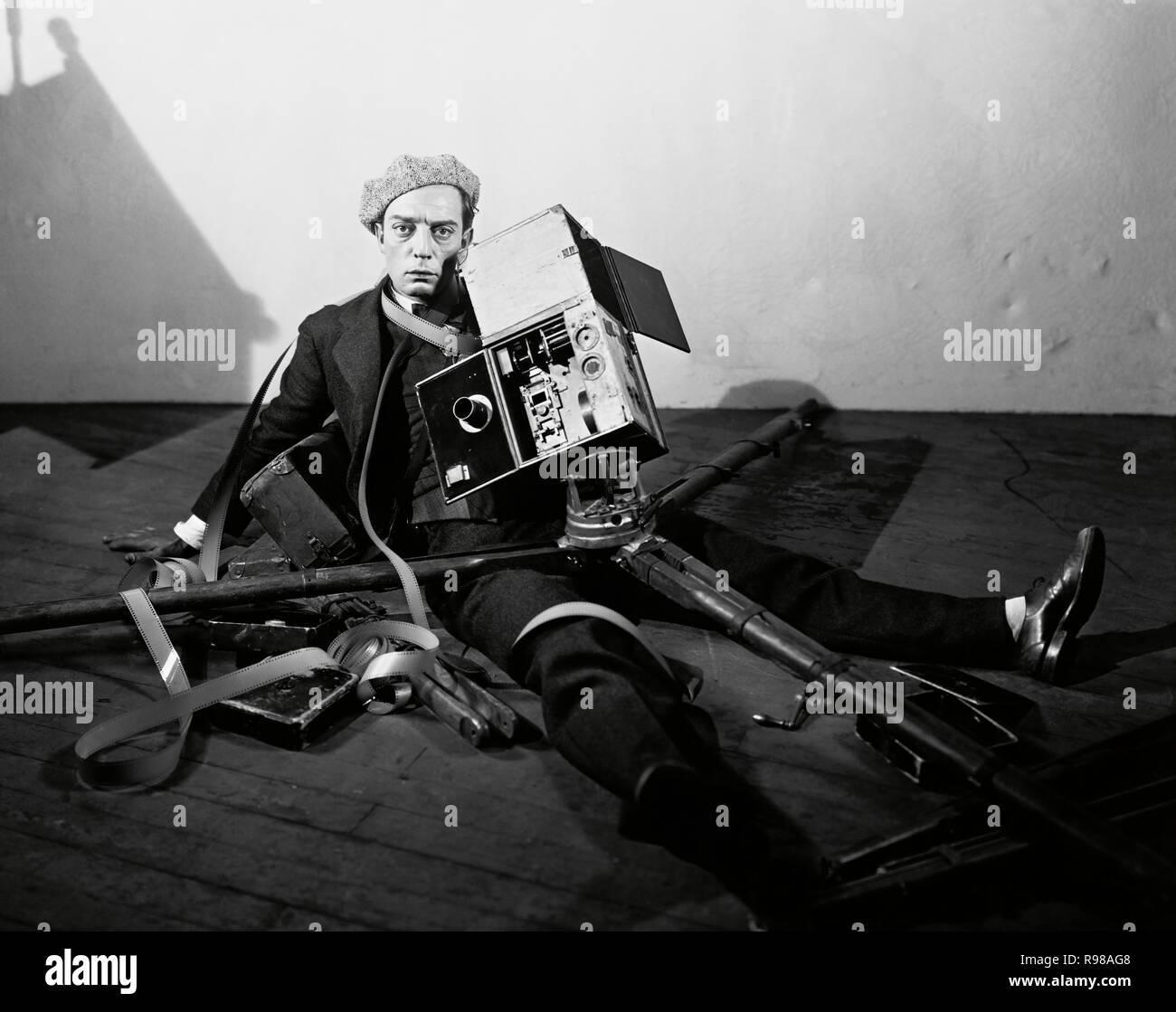 Film director cameraman hi-res stock photography and images - Alamy