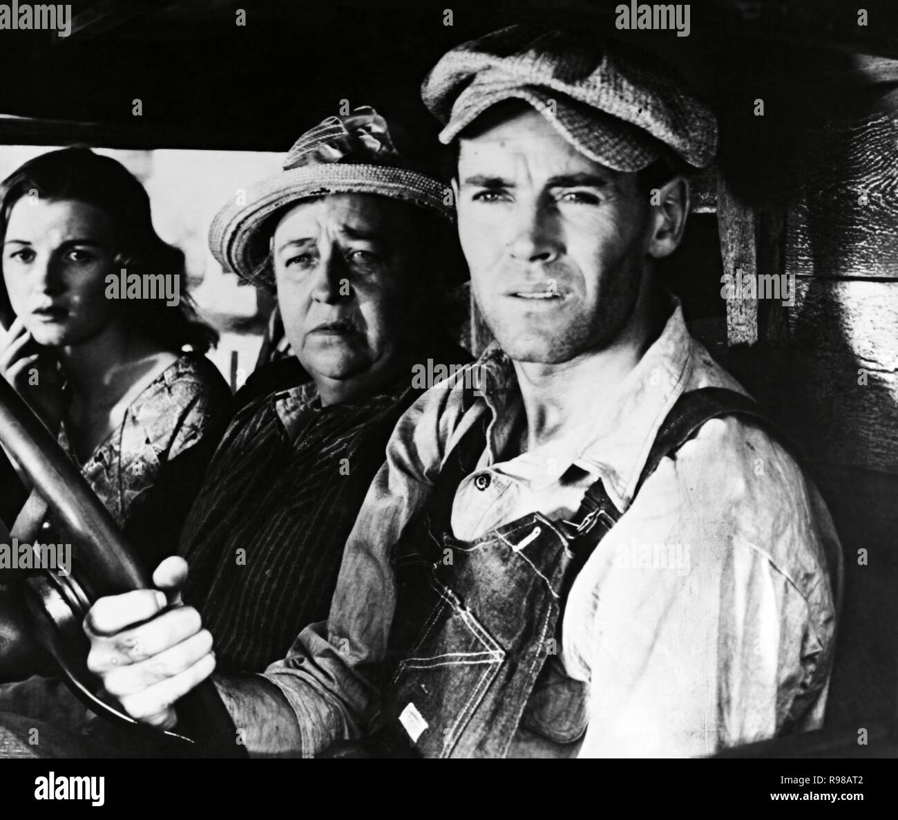Henry fonda, jane fonda hi-res stock photography and images - Alamy