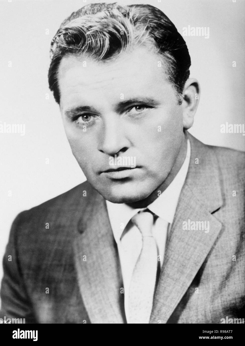 Richard burton portrait hi-res stock photography and images - Alamy