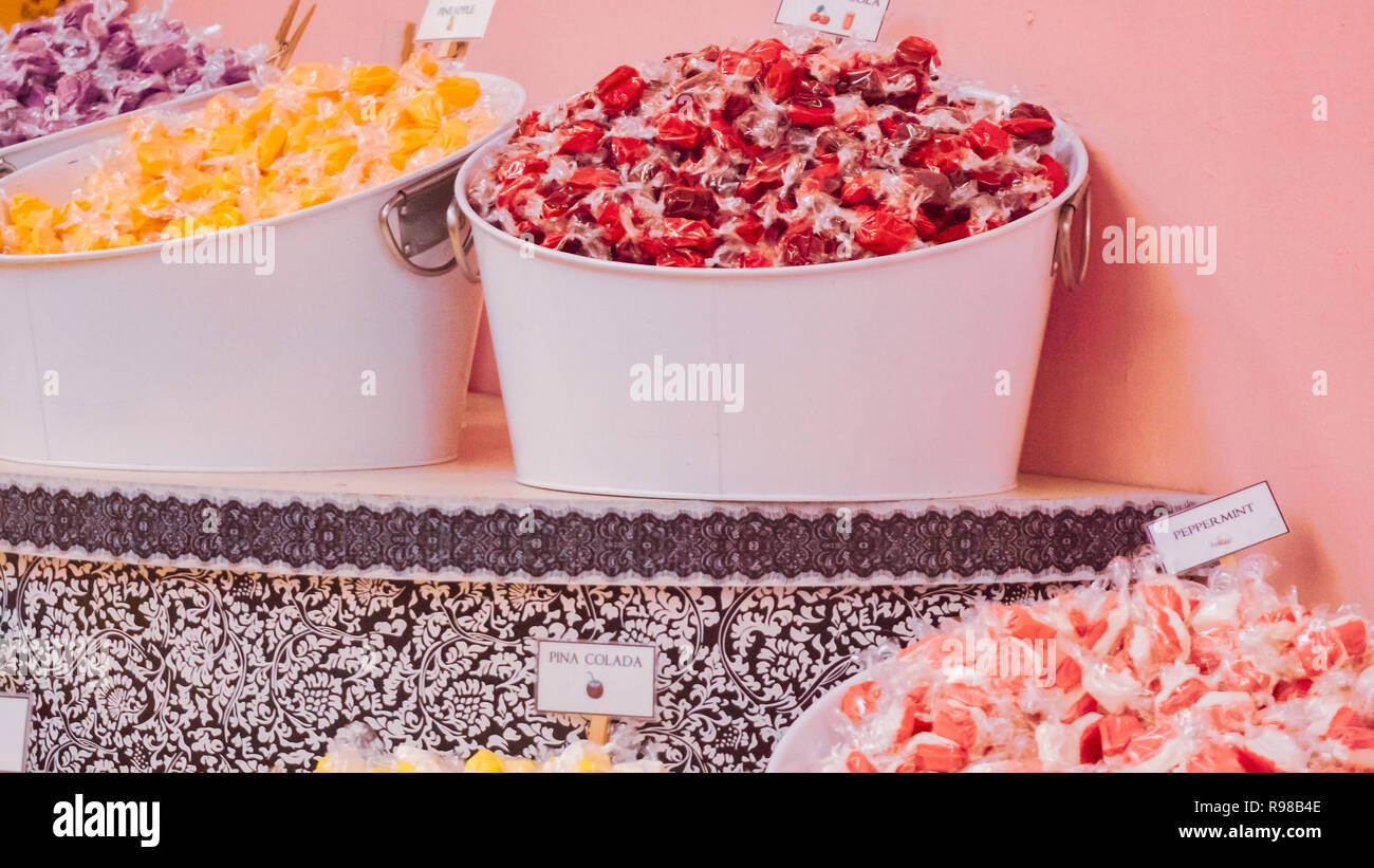 Salt water taffy in small candy shop Stock Photo - Alamy