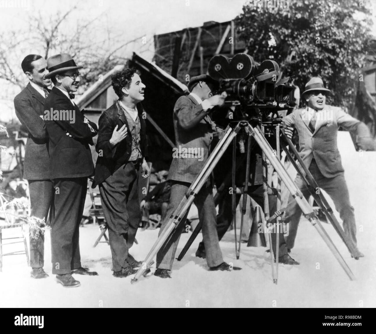1920s film set chaplin hi-res stock photography and images - Alamy