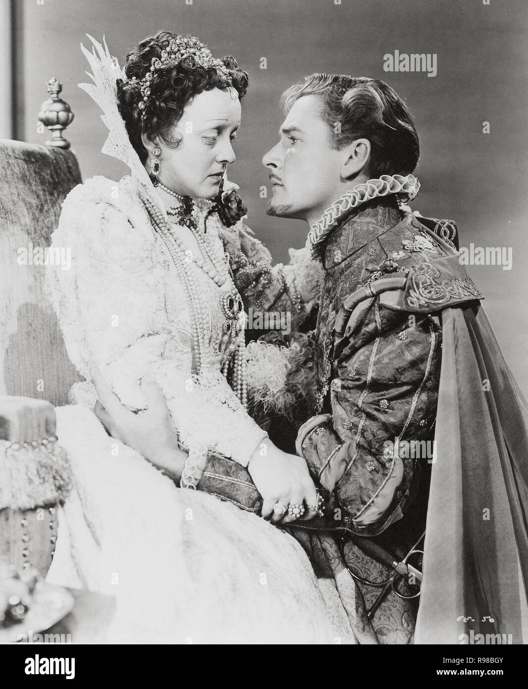Original film title: THE PRIVATE LIVES OF ELISABETH AND ESSEX. English ...