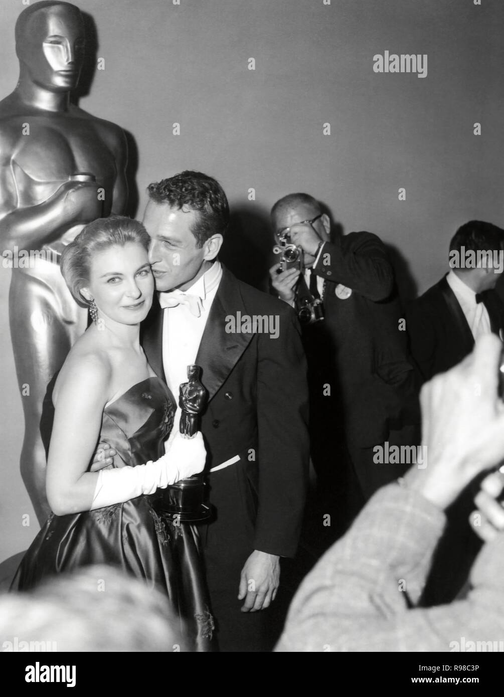 30th Academy Awards (1957). Joanne Woodward, best actress for "The ...