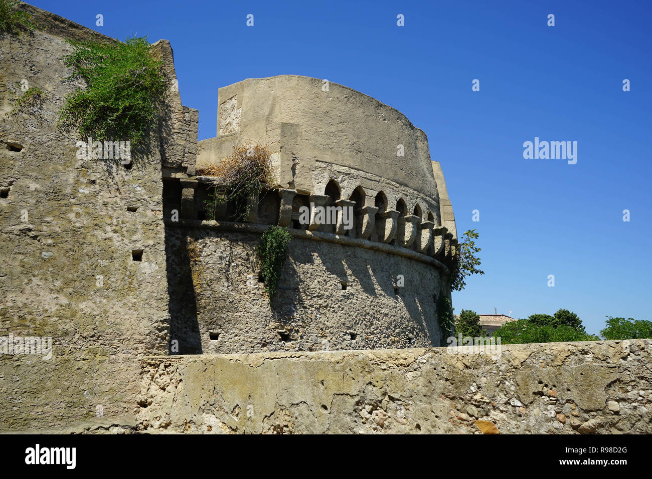 Crotone carlo castle italy hi-res stock photography and images - Alamy