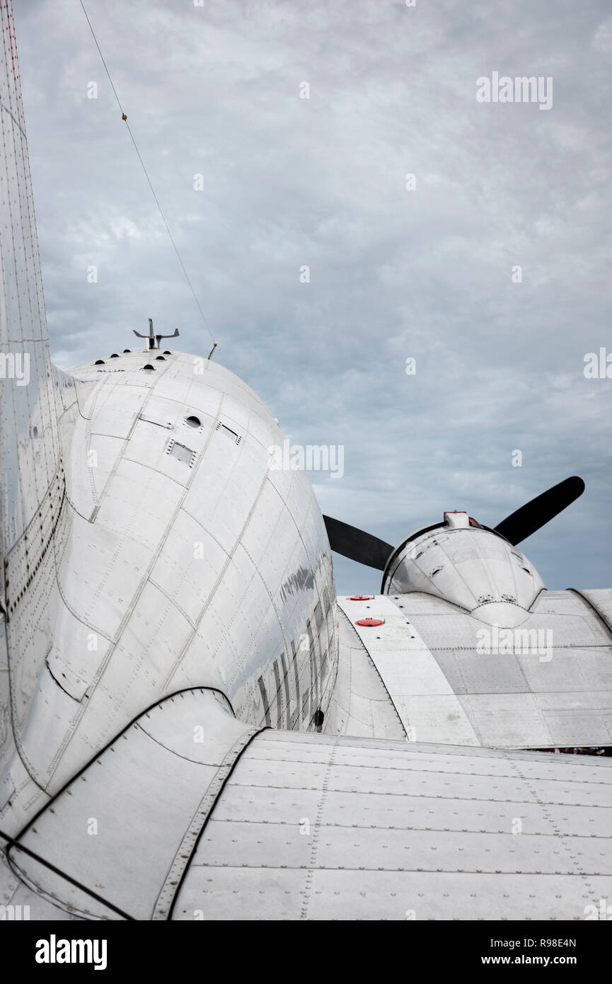Fuselage rivets hi-res stock photography and images - Alamy