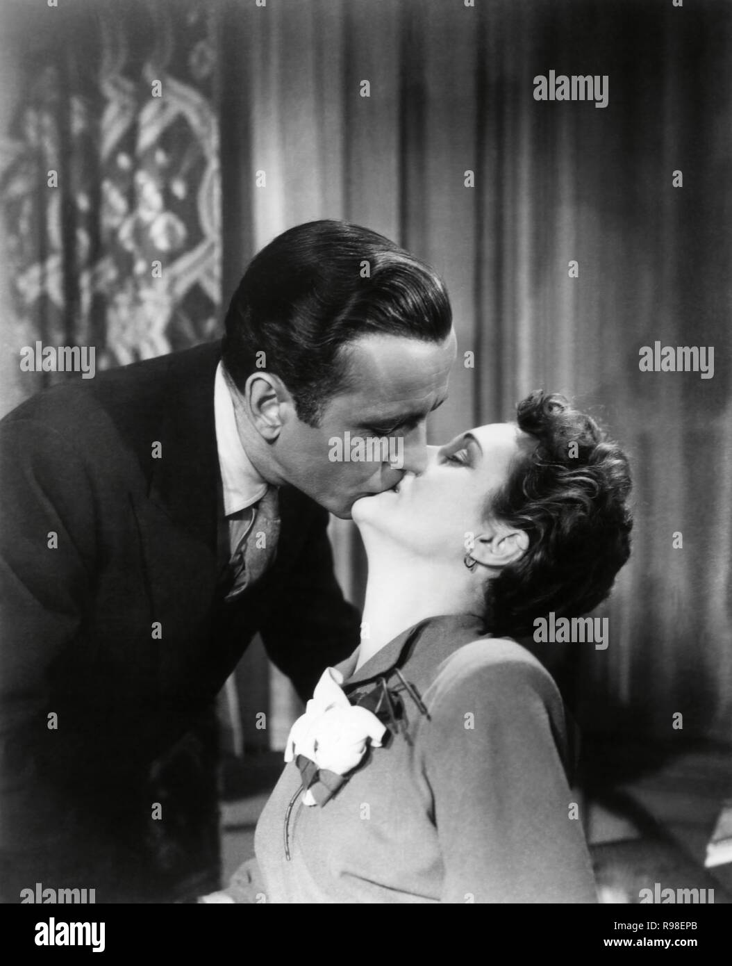 Original film title: THE MALTESE FALCON. English title: THE MALTESE ...