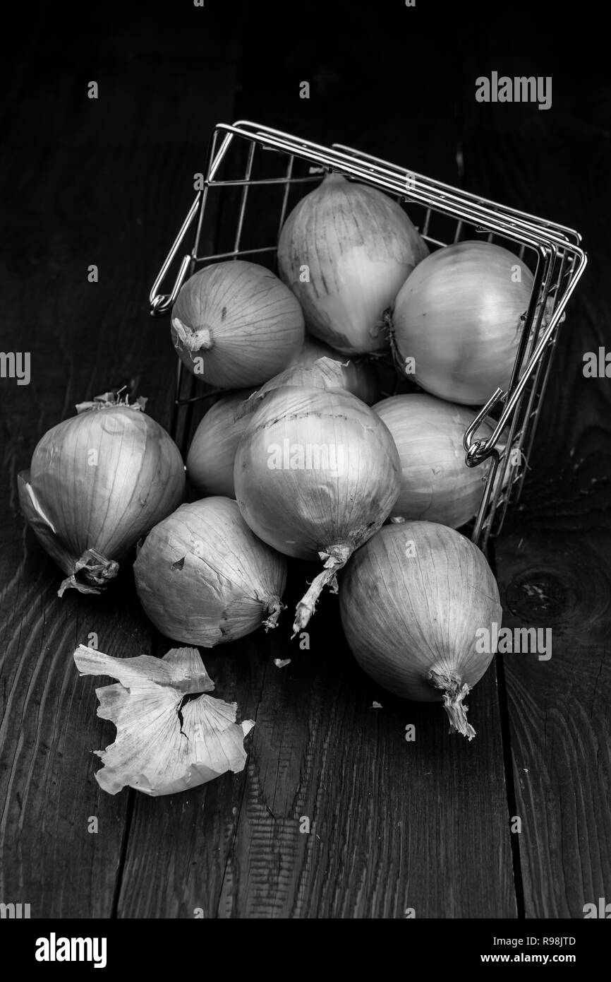 Ripe onions Black and White Stock Photos & Images - Alamy