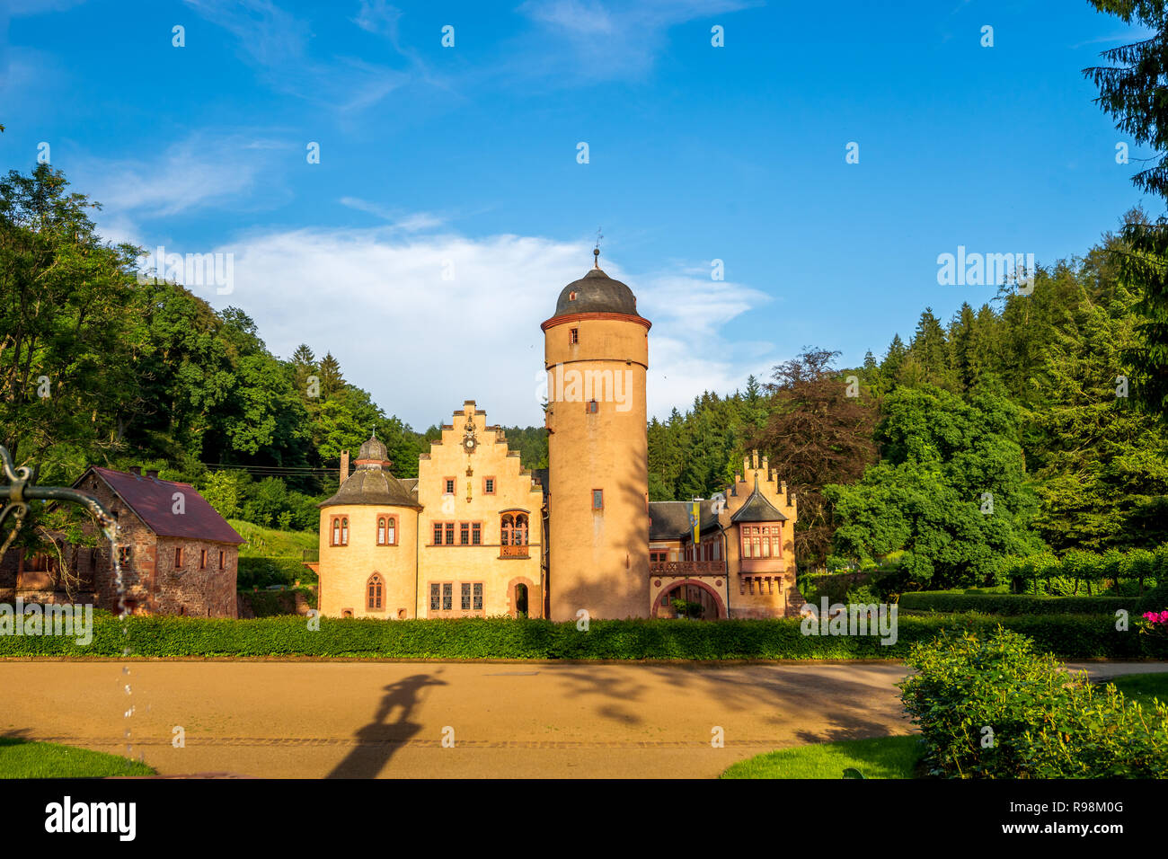 Mespelbrunn Castle Bavaria Germany Stock Photos & Mespelbrunn Castle ...