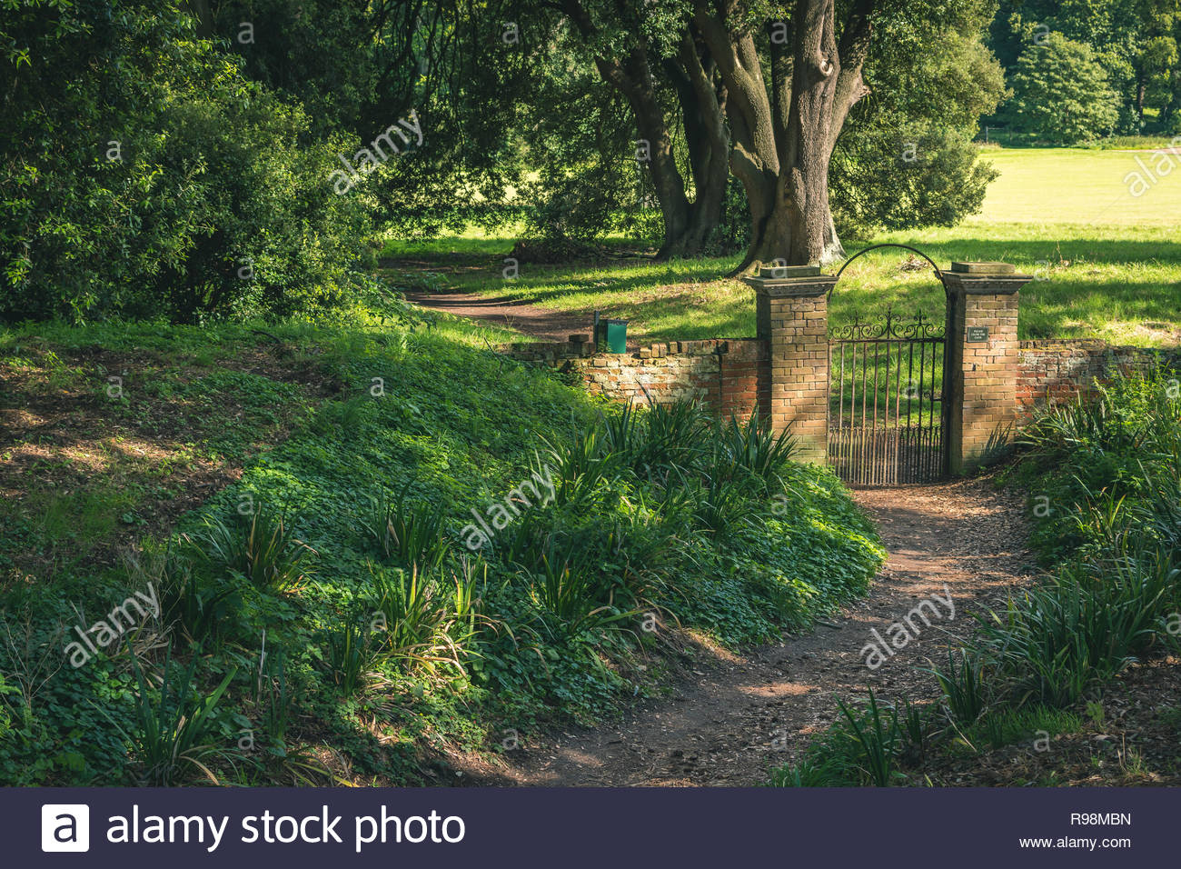Holkham Hall, Norfolk Stock Photos & Holkham Hall, Norfolk Stock Images ...