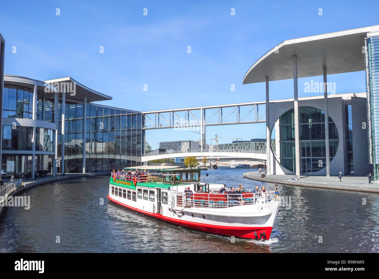 Government of germany hi-res stock photography and images - Alamy