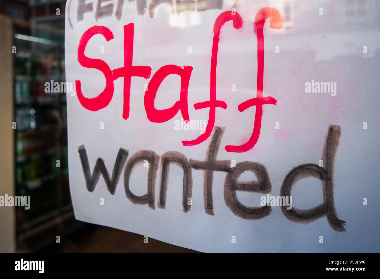 Staff wanted sign hi-res stock photography and images - Alamy