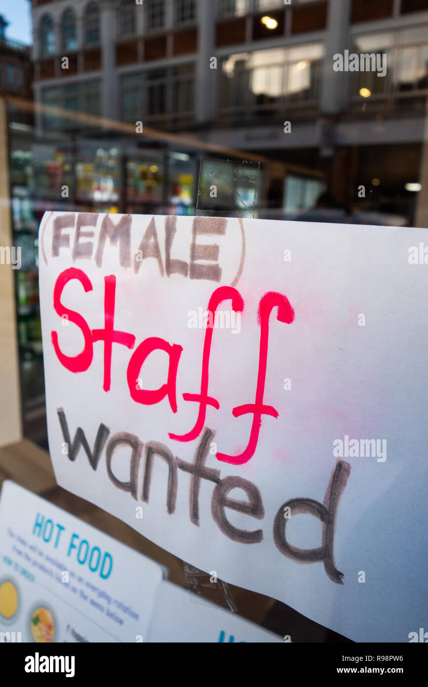 Staff wanted sign hi-res stock photography and images - Alamy
