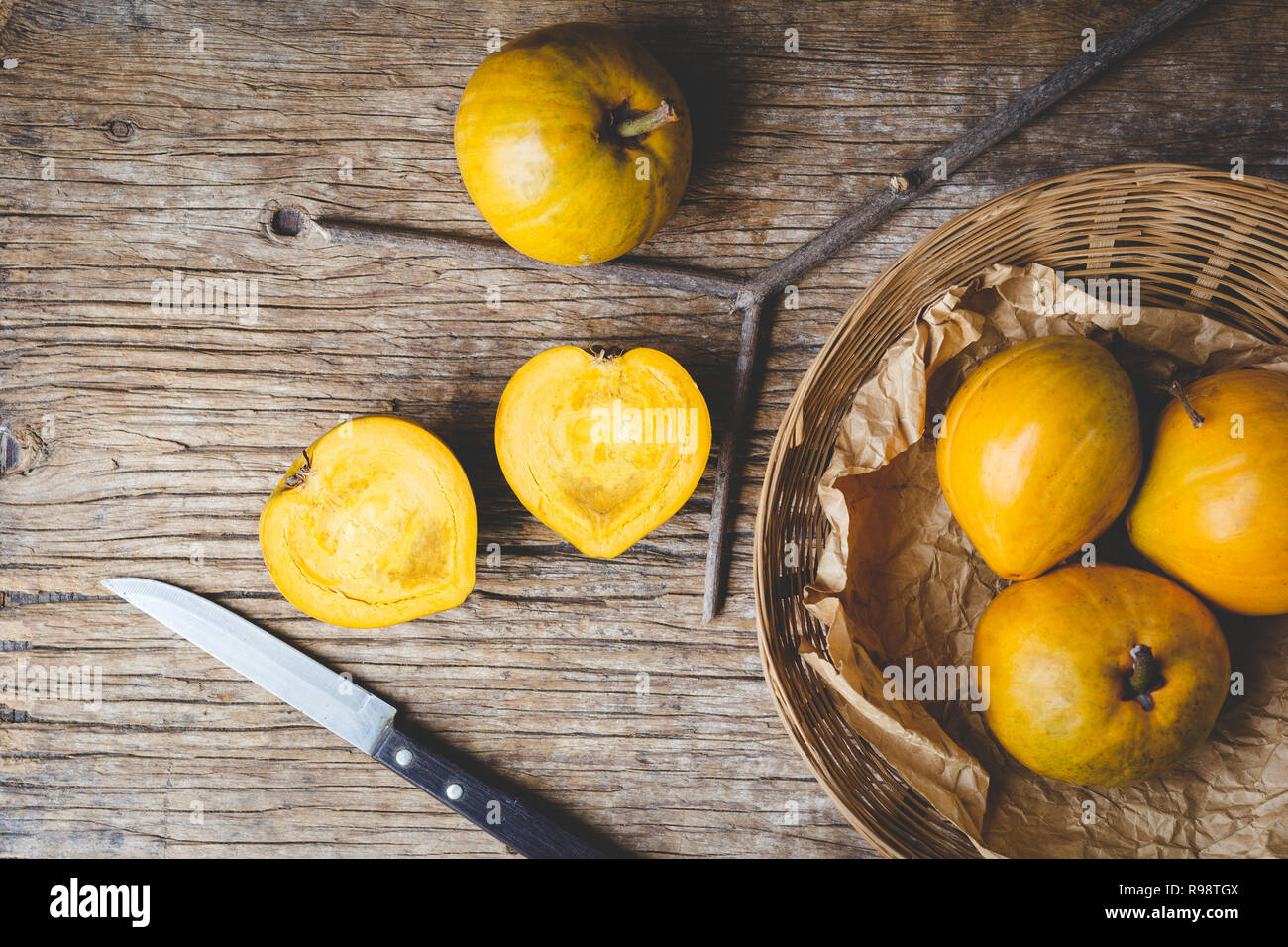 Lucuma fruits- Eggfruits Stock Photo - Alamy