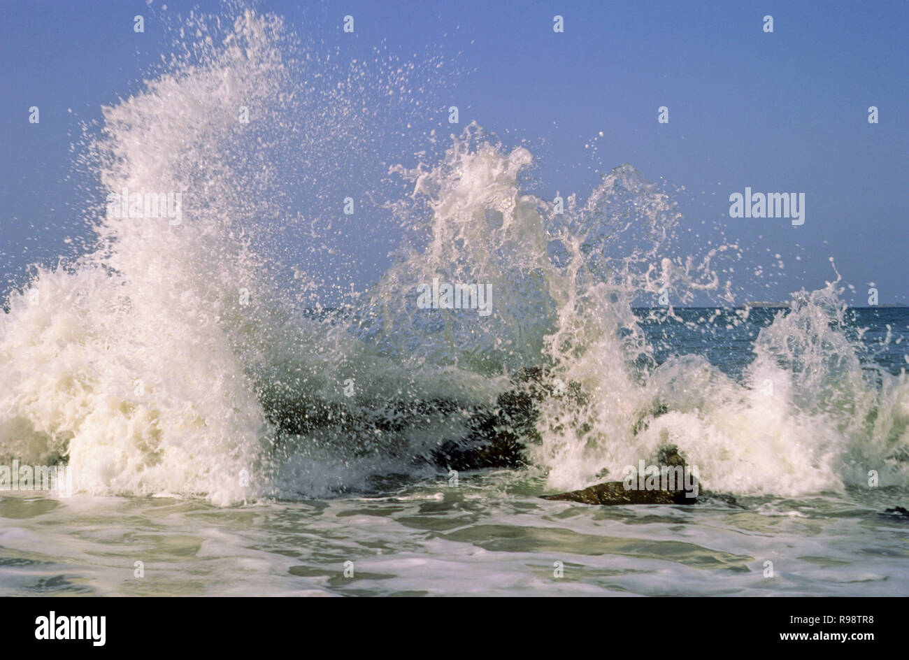 Waves, Splash,rock,sea High Resolution Stock Photography and Images - Alamy