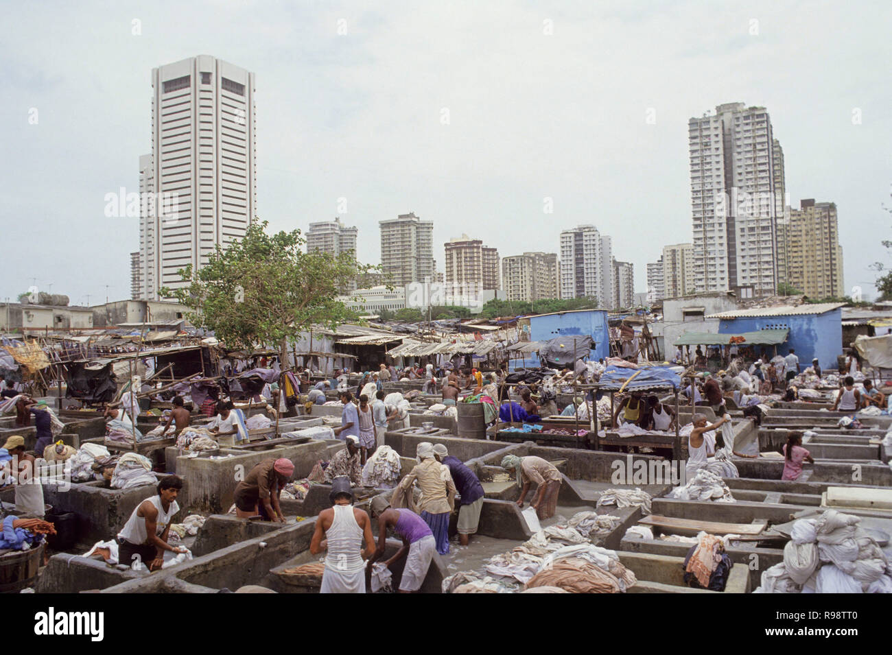 Dhobi ghat hi-res stock photography and images - Alamy