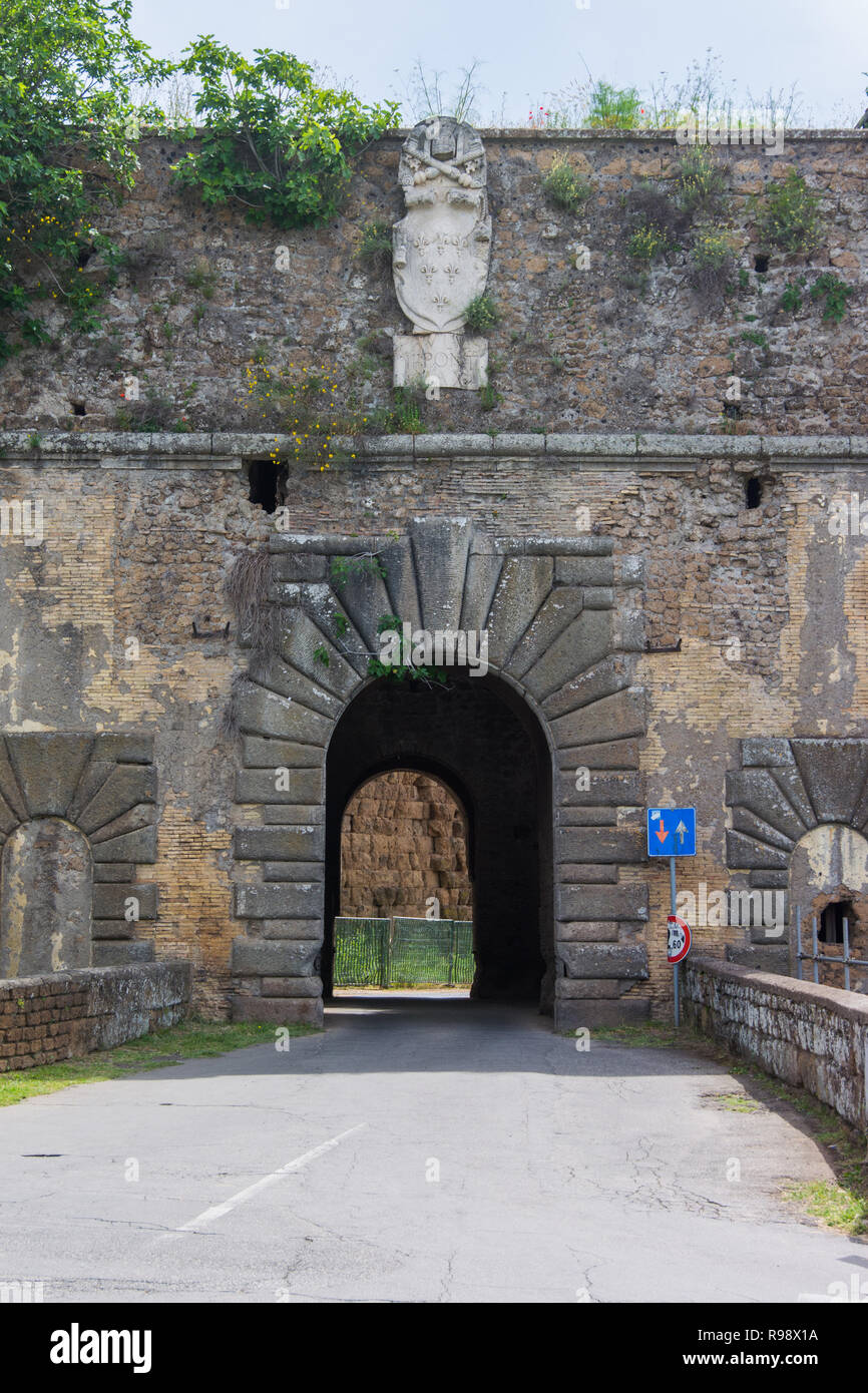 Roman door hi-res stock photography and images - Alamy