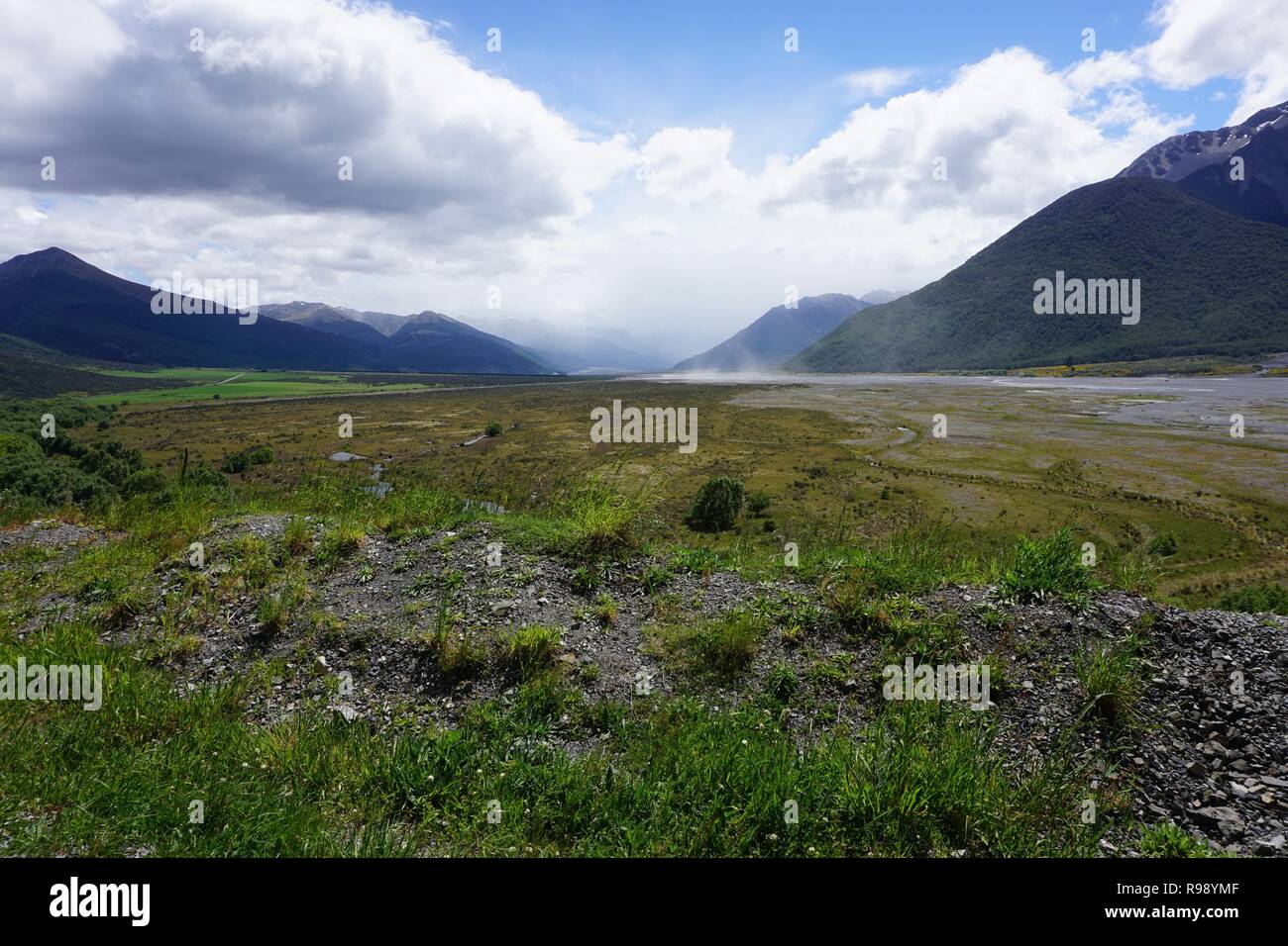 Light Whirly Wind blowing through a Valley in New Zealand’s Southern ...