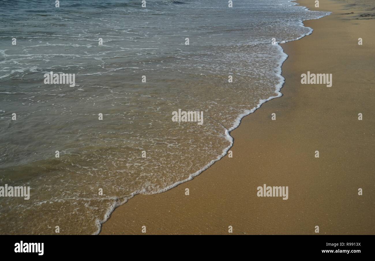 India kerala alappuzha alleppey beach hi-res stock photography and ...