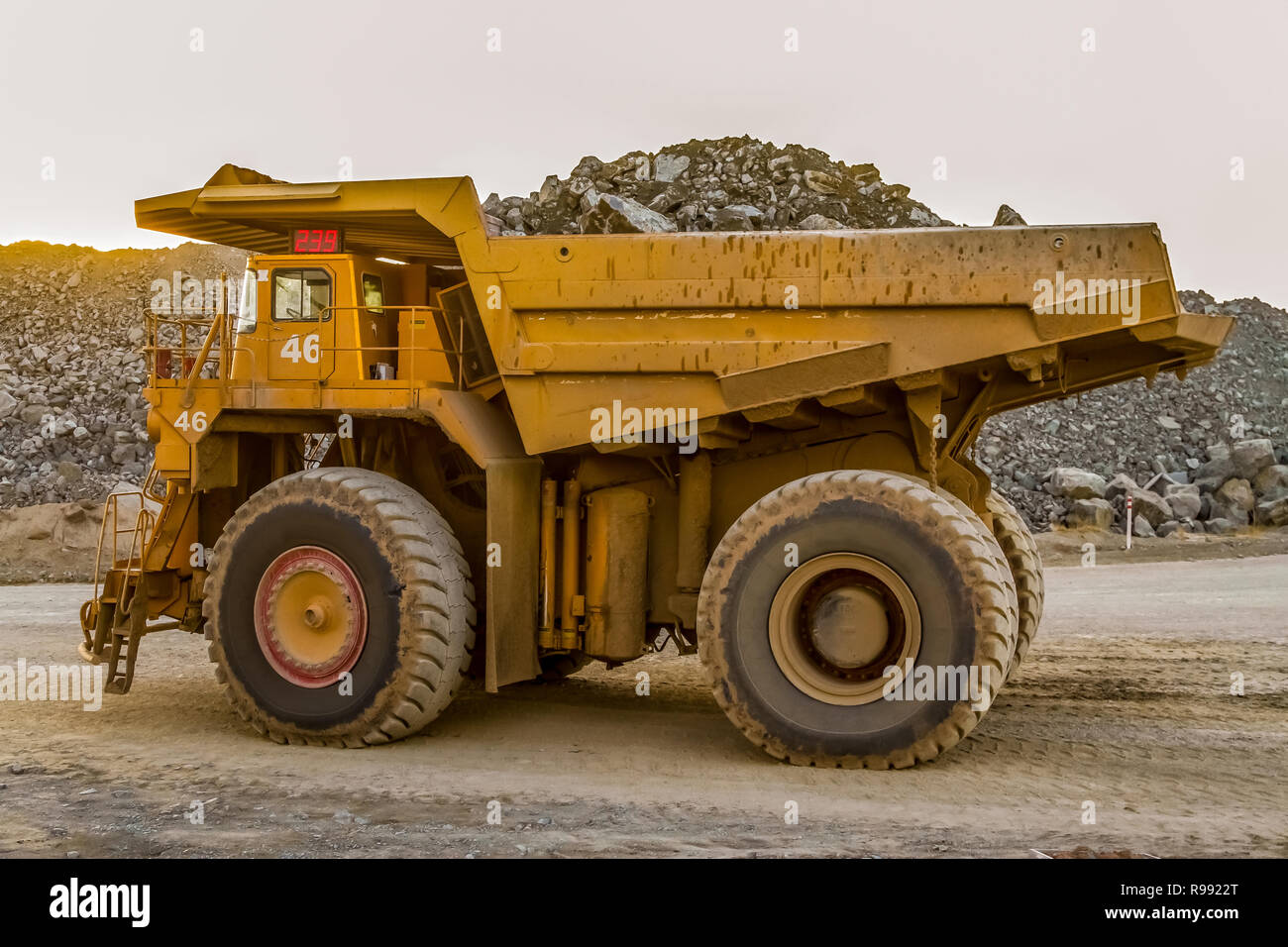 Processing platinum ore hi-res stock photography and images - Alamy