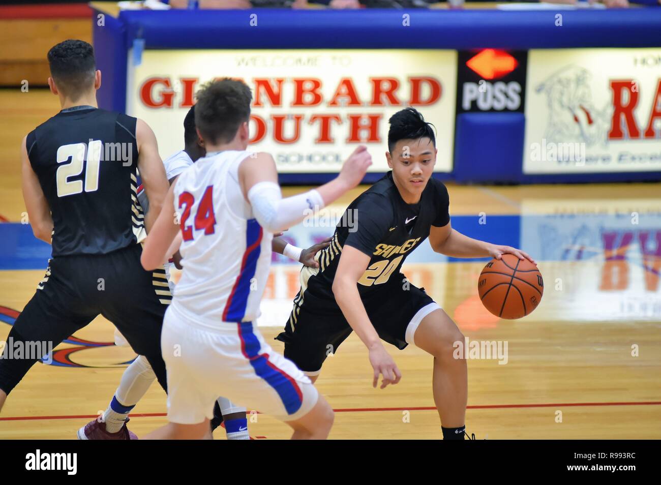 Dribbling skills hi-res stock photography and images - Alamy