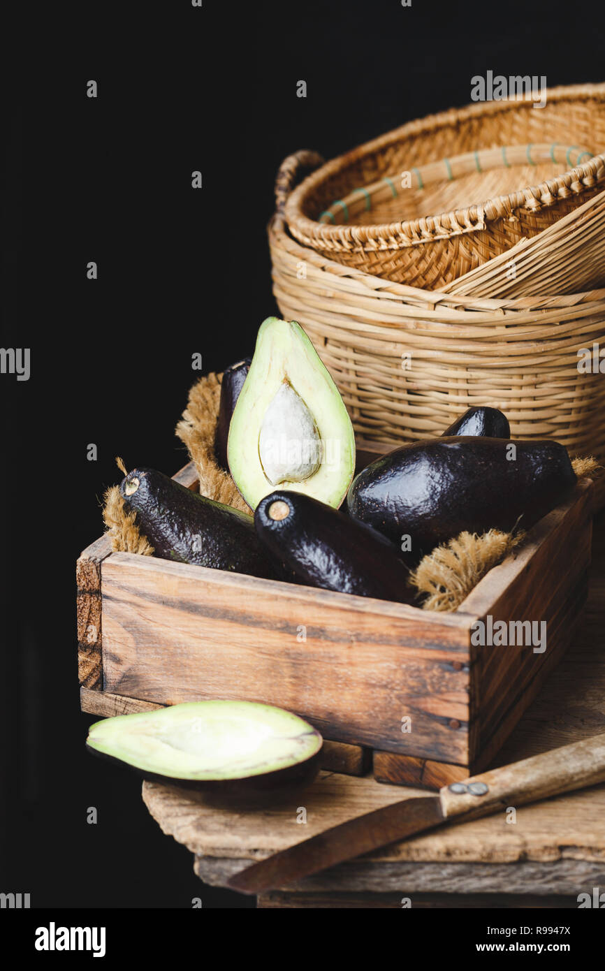 Avocado fruits hi-res stock photography and images - Alamy