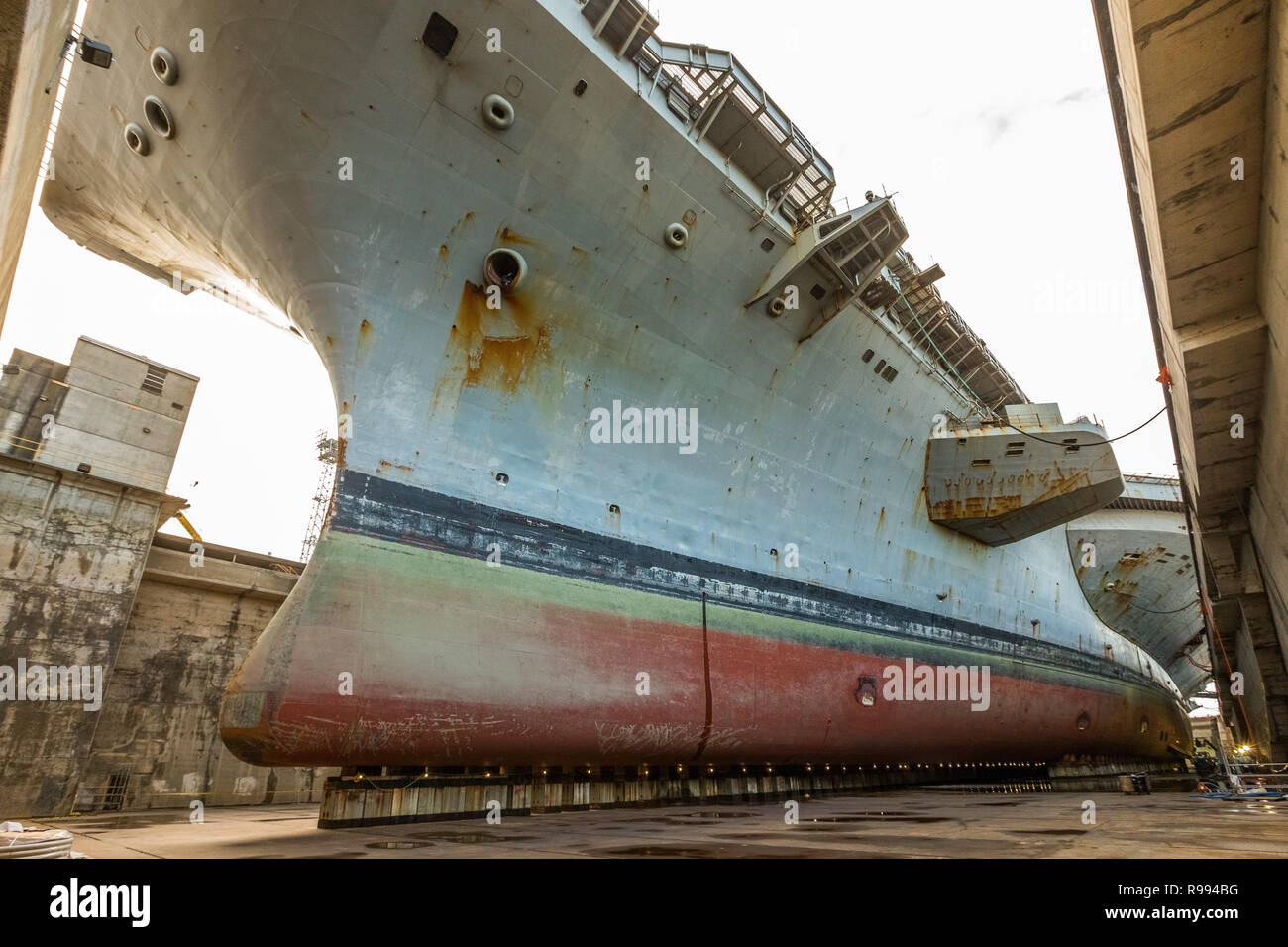 Puget Sound Naval Shipyard Stock Photos & Puget Sound Naval Shipyard ...