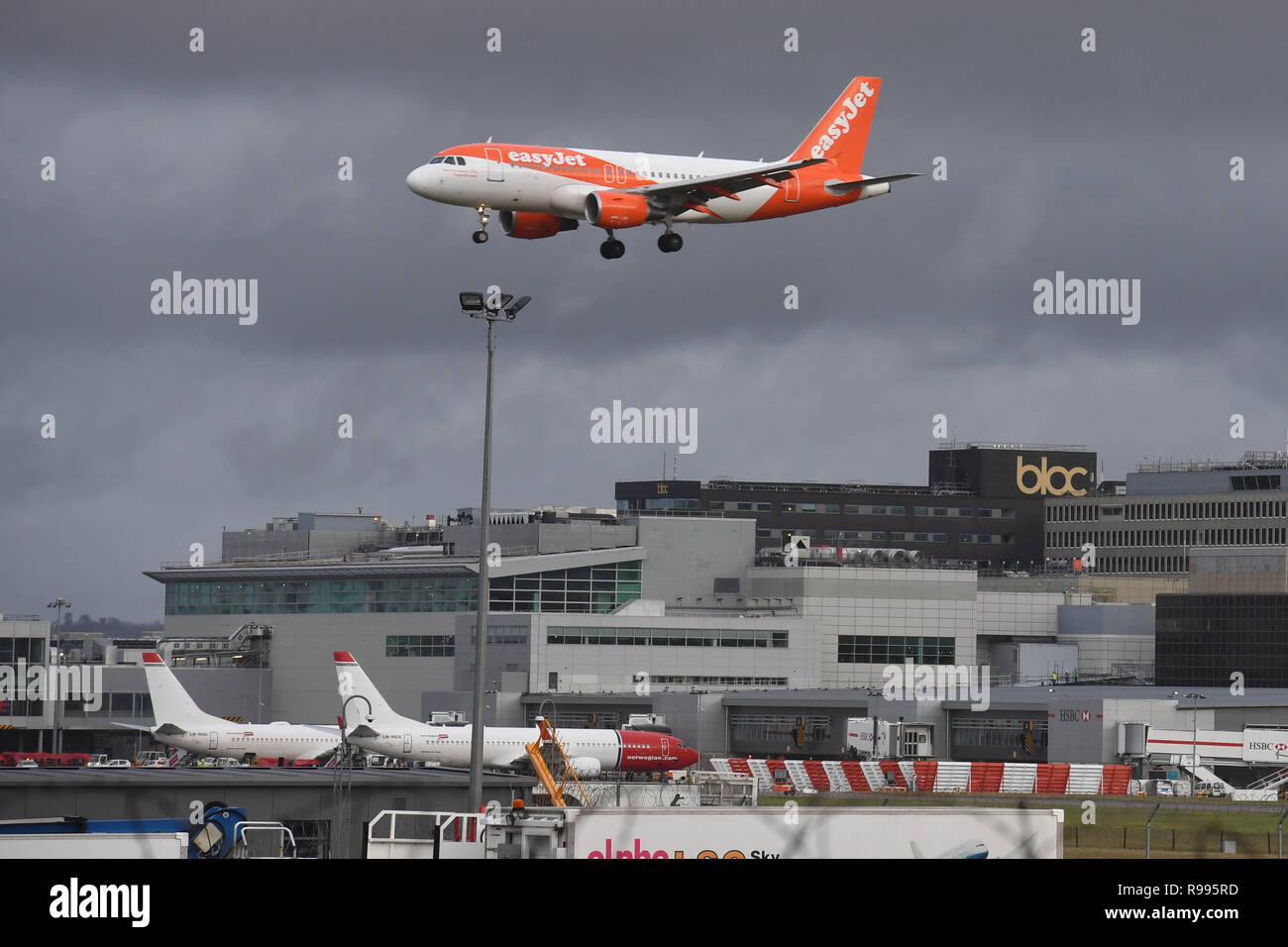 An EasyJet plane on its final approach before landing at Gatwick ...