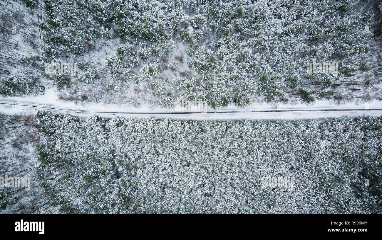 Straight line road hi-res stock photography and images - Alamy