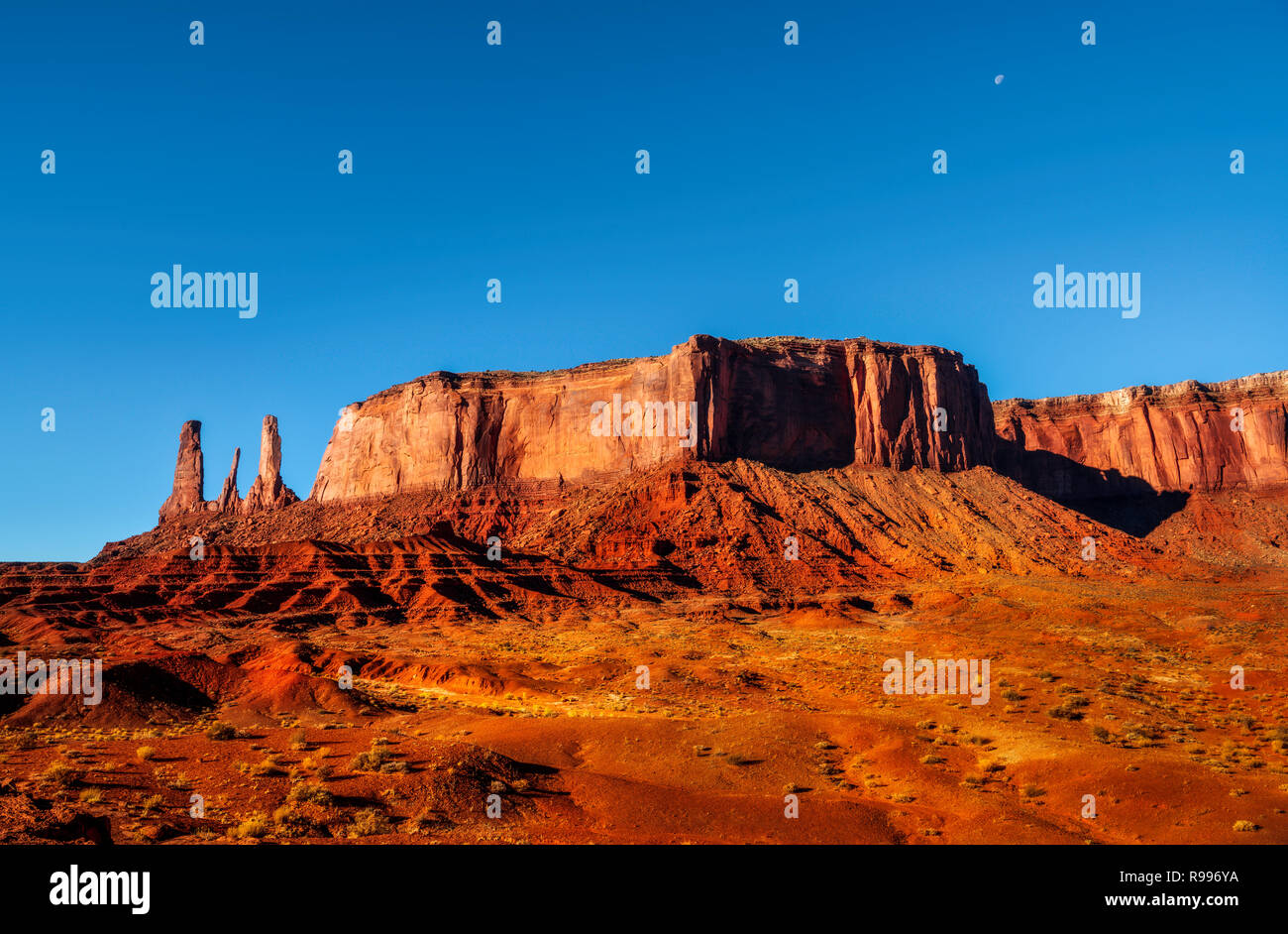 Three Sisters, Monument Valley, Arizona USA Stock Photo - Alamy
