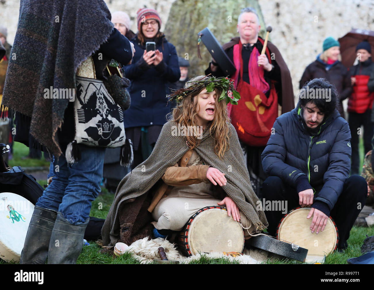 Thousands gather for Winter Solstice sunrise from ancient tomb at ...