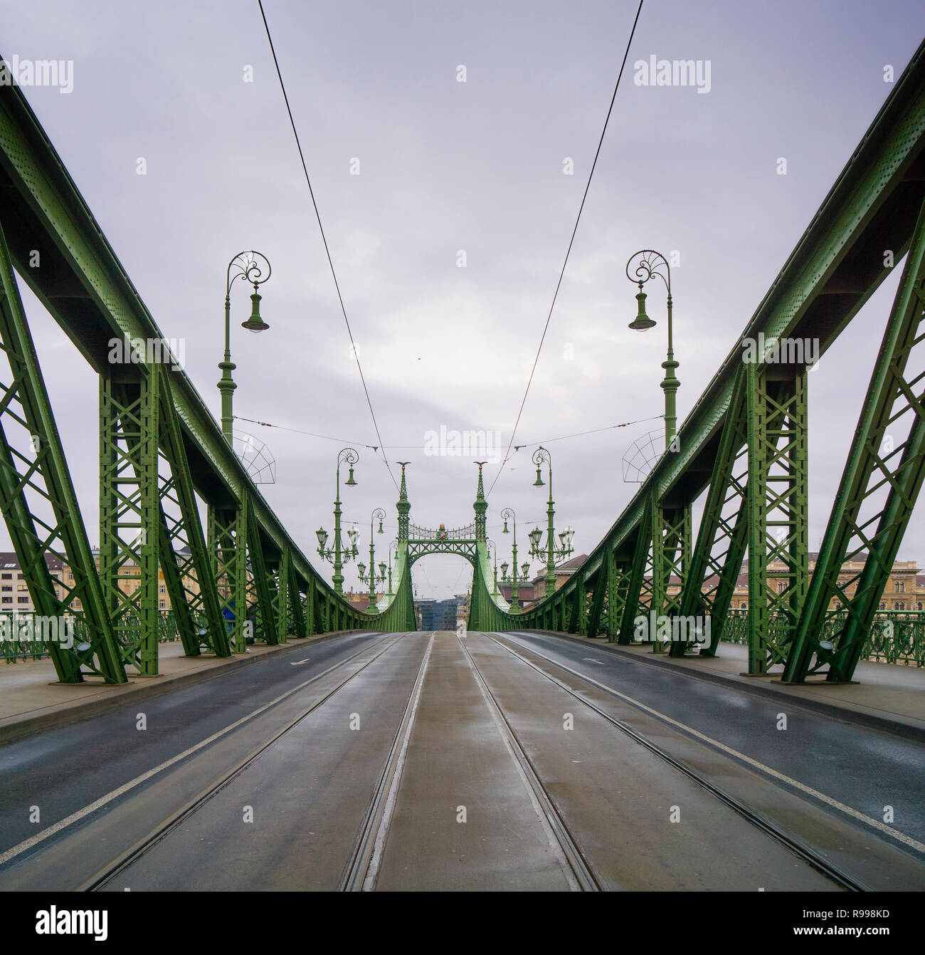 Liberty bridge road hi-res stock photography and images - Alamy