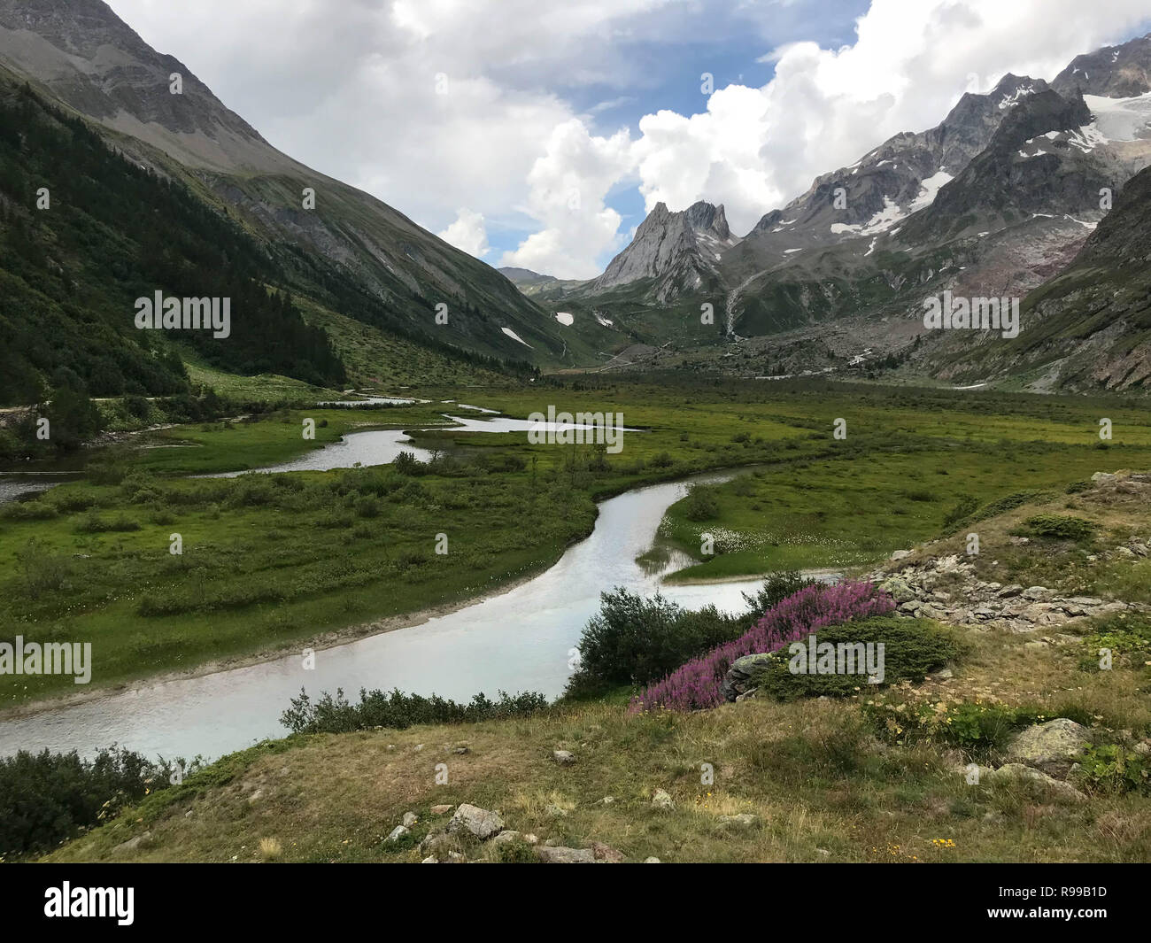 Veny Valley, Val d'Aosta - Italy. River Dora veny Stock Photo - Alamy