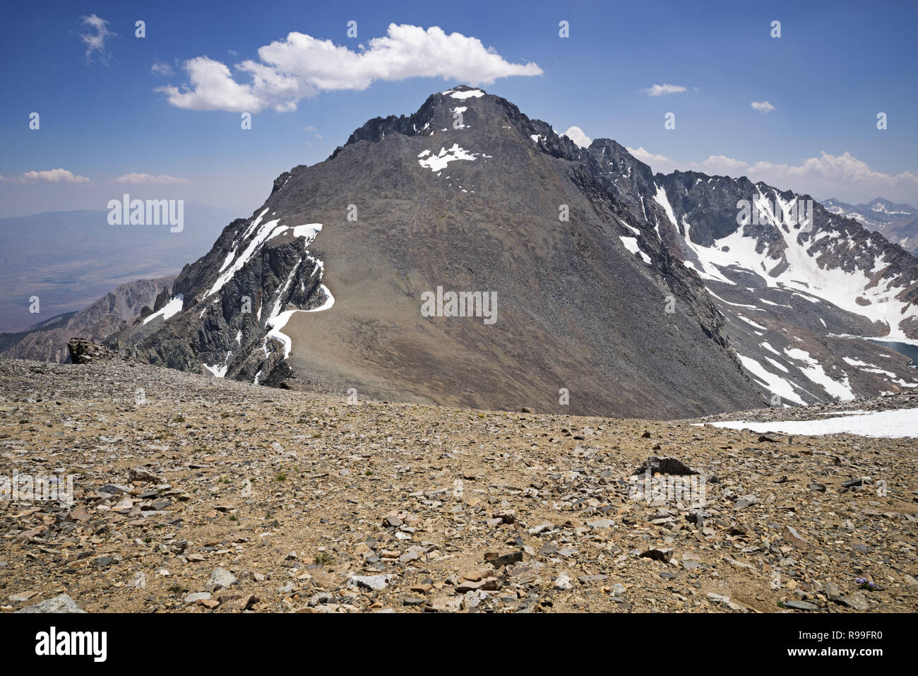 Split Mountain in the California Sierra Nevada from Prater Mountain ...