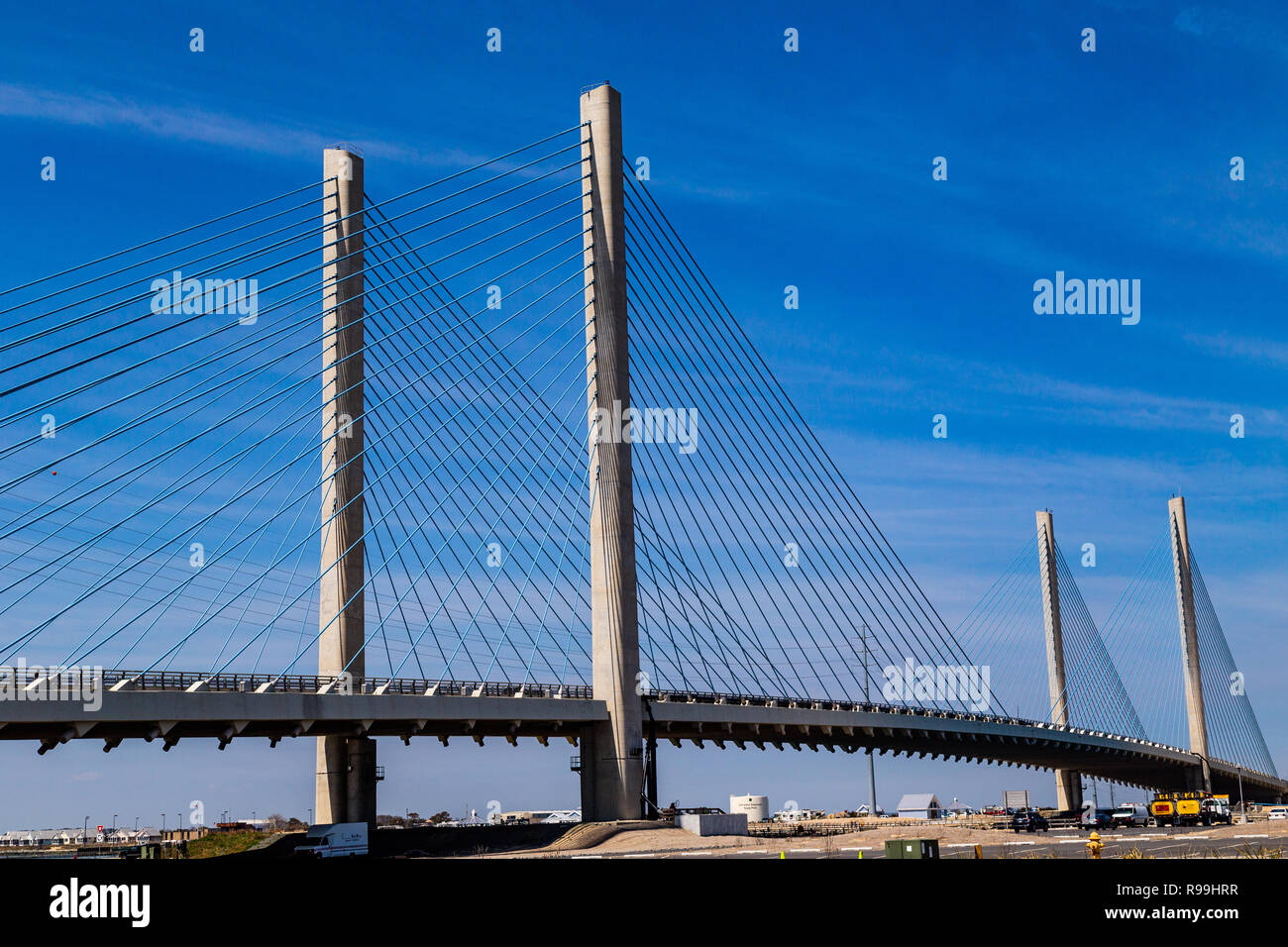The Indian River Inlet Bridge in Delaware at the Atlantic shoreline ...