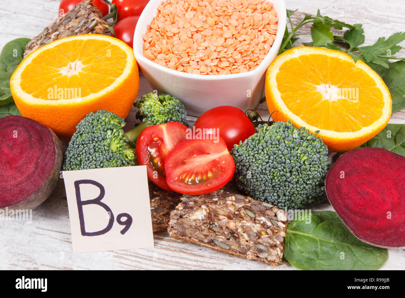 Nutritious products containing vitamin B9, natural sources of minerals ...