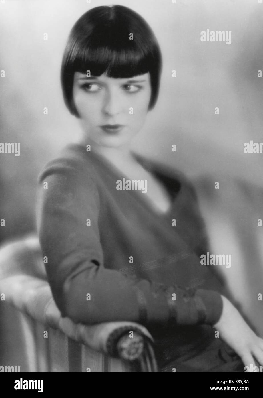 Louise Brooks 1926 High Resolution Stock Photography and Images - Alamy