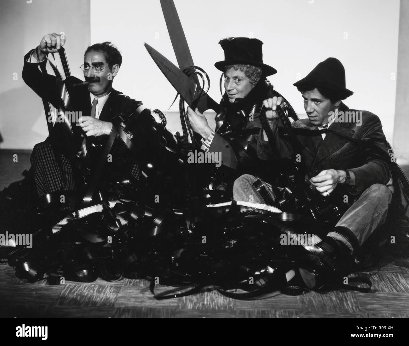 HARPO MARX; THE MARX BROTHERS; CHICO MARX; GROUCHO MARX. 1935. Credit ...