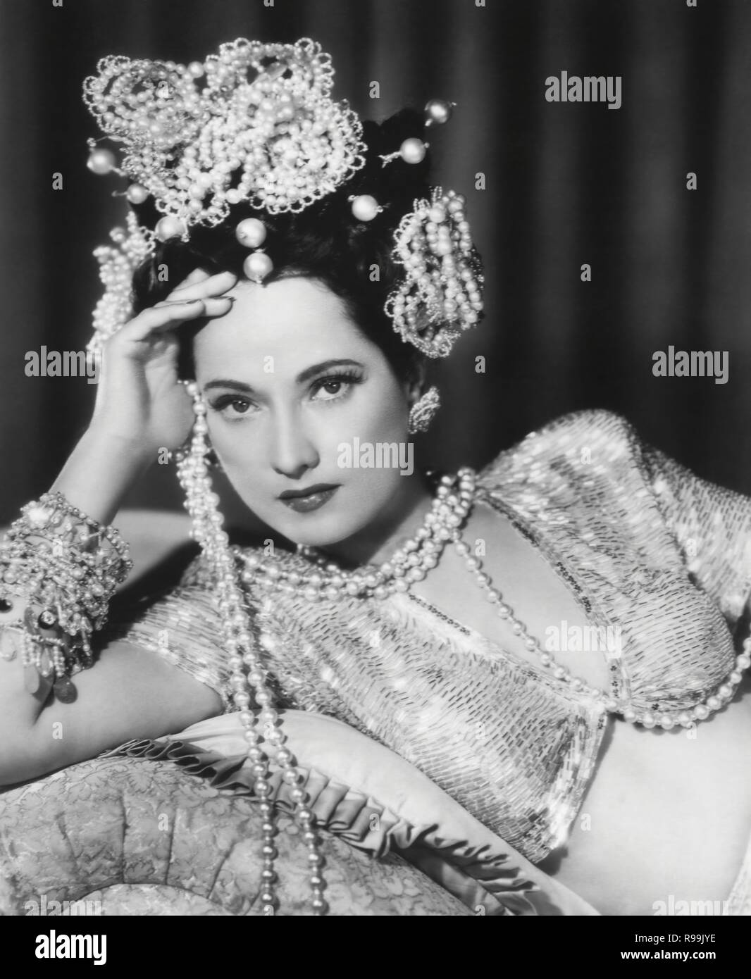 MERLE OBERON. 1945. Credit: UNIVERSAL PICTURES/ Album Stock Photo - Alamy