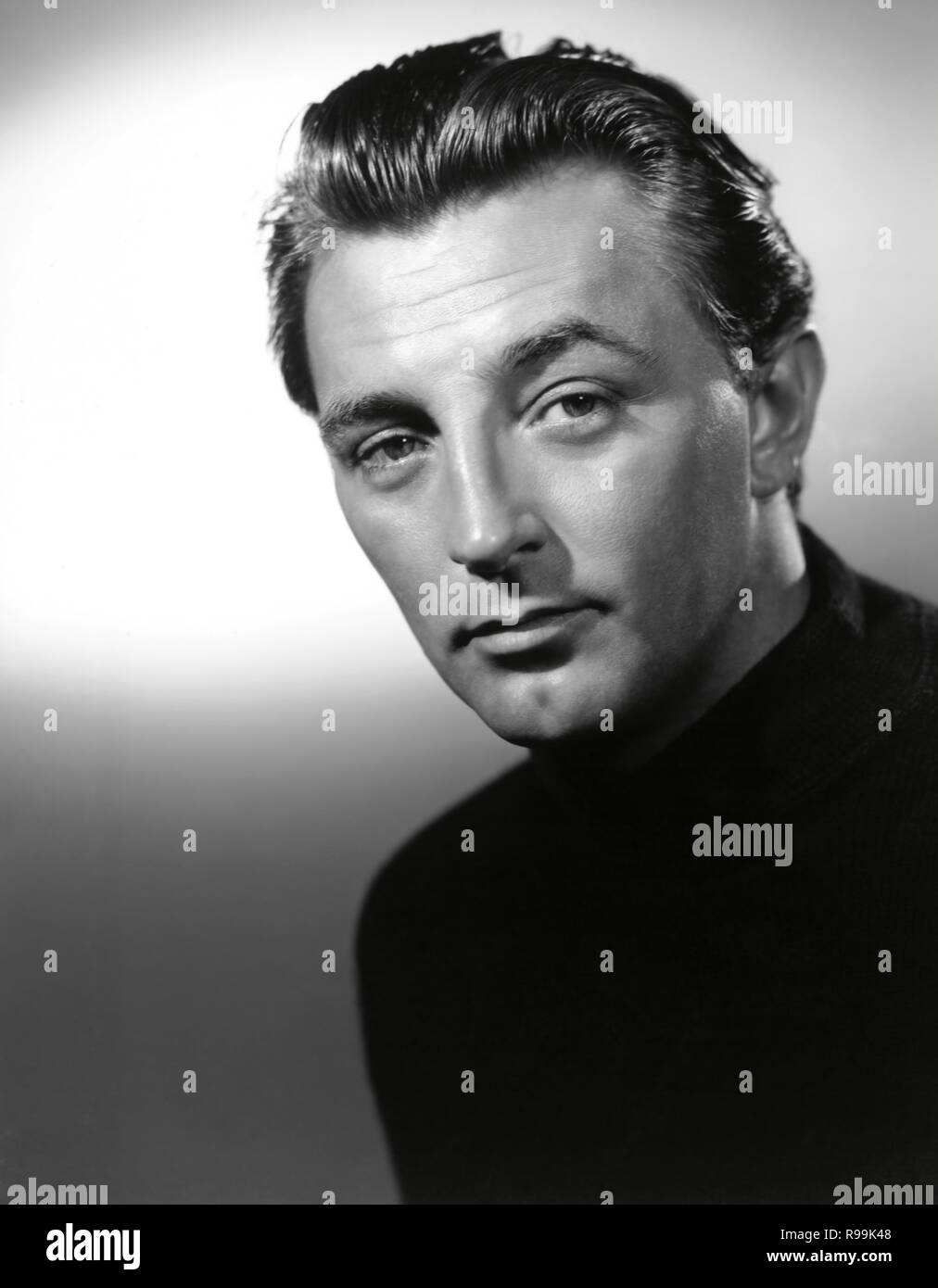 Robert mitchum 1950s hi-res stock photography and images - Alamy
